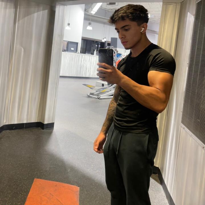 🦄 @itsmalikross - Malik - TikTok