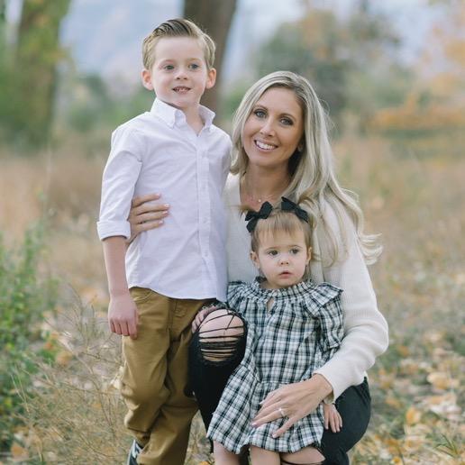 🦄 @sarah_short - Sarah | SAHM + Fire Wife🚒 - TikTok