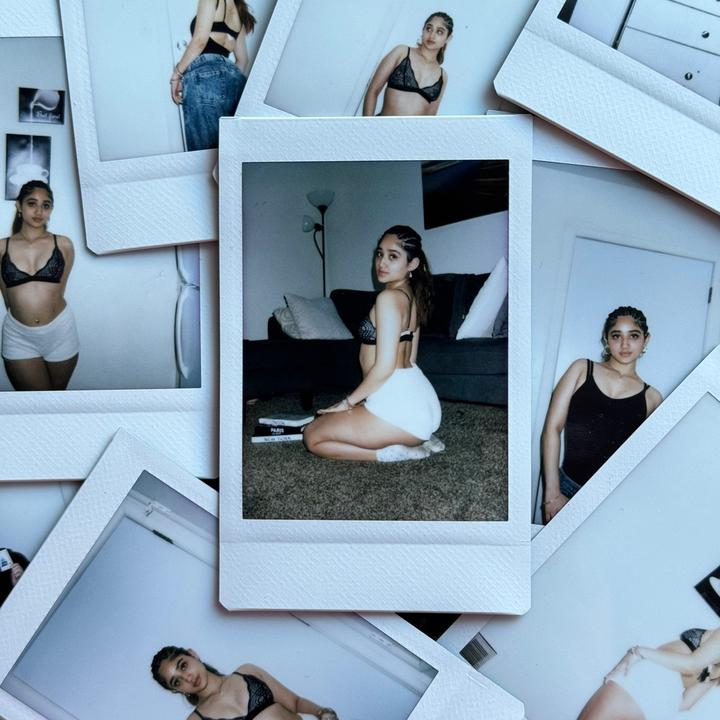 🦄 @_nodontflwme - anupa adhikari