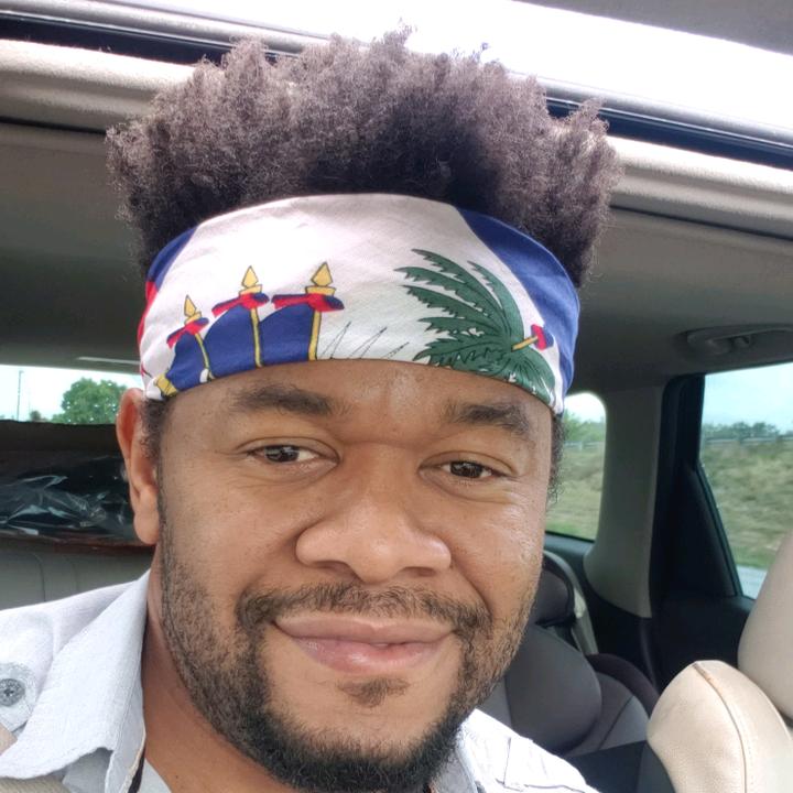 If by "moving the waists" | Claudel.kompa.dancer (@claudel.king.kompa ...