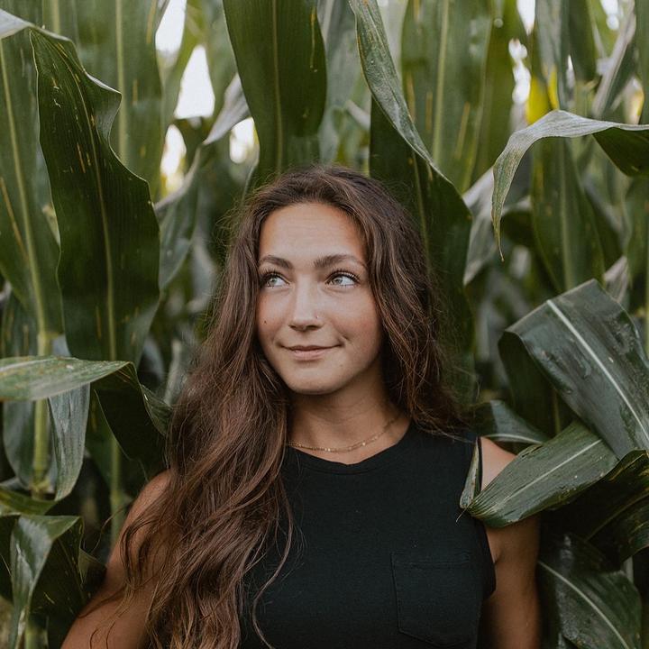 🦄 @laurafarms - Laura Farms - TikTok