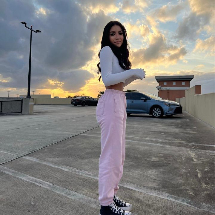 🦄 @sharnyceballos - Shar🫶🏽 - TikTok