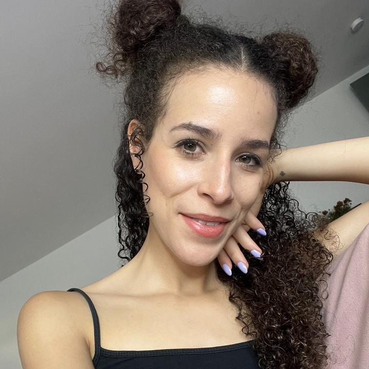 I make the rules, I break them too 😉 | Cassandra Jones 💙 (@kitty.cassy)