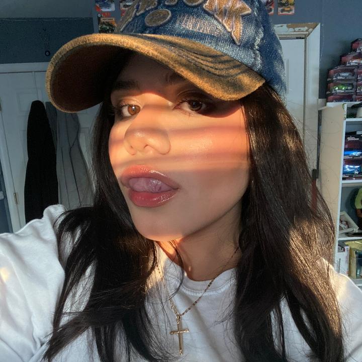 🦄 @retrosiella - maribella - TikTok